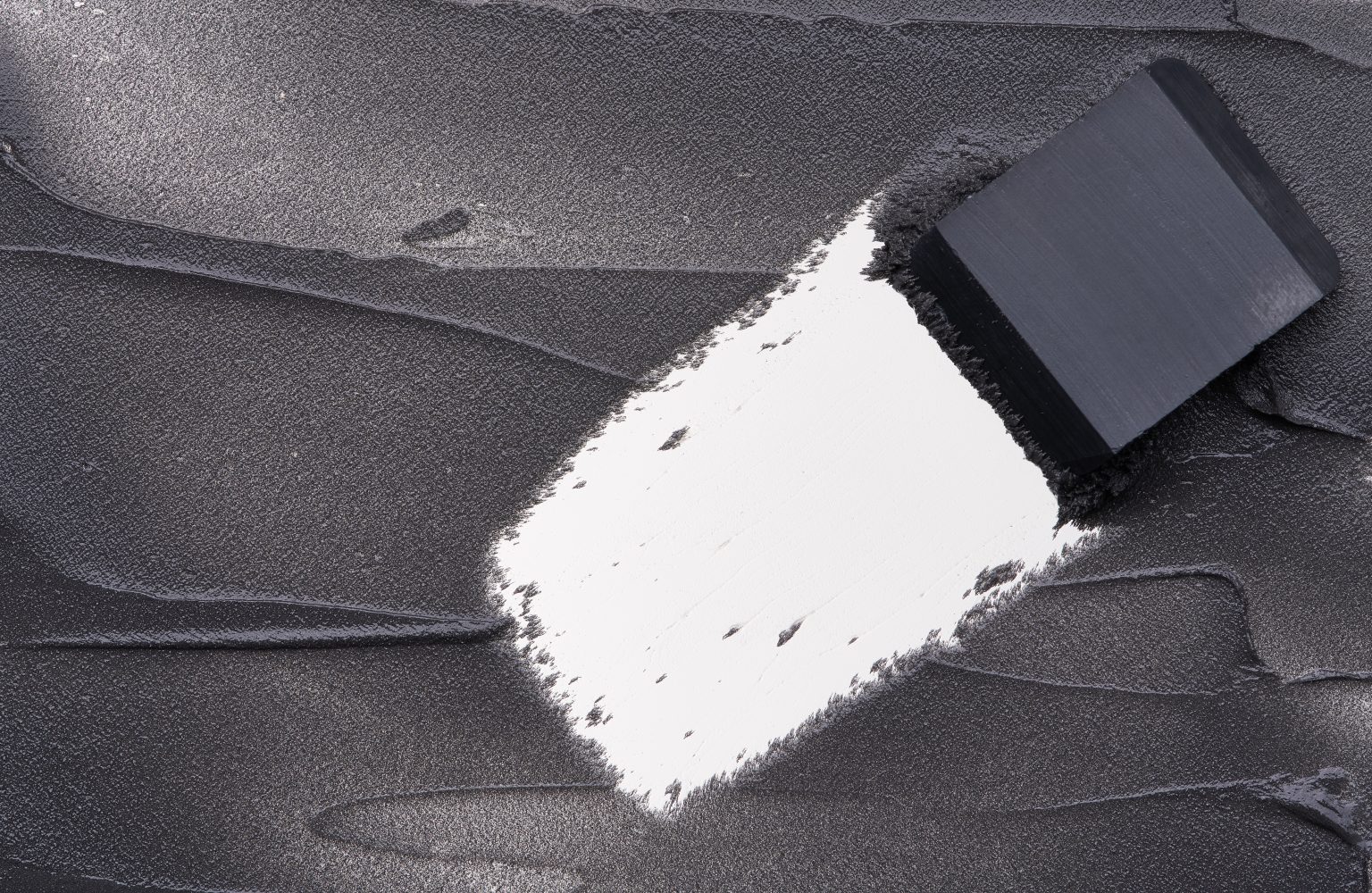 Purifying Black Magnelight Facial | Elements Wellness